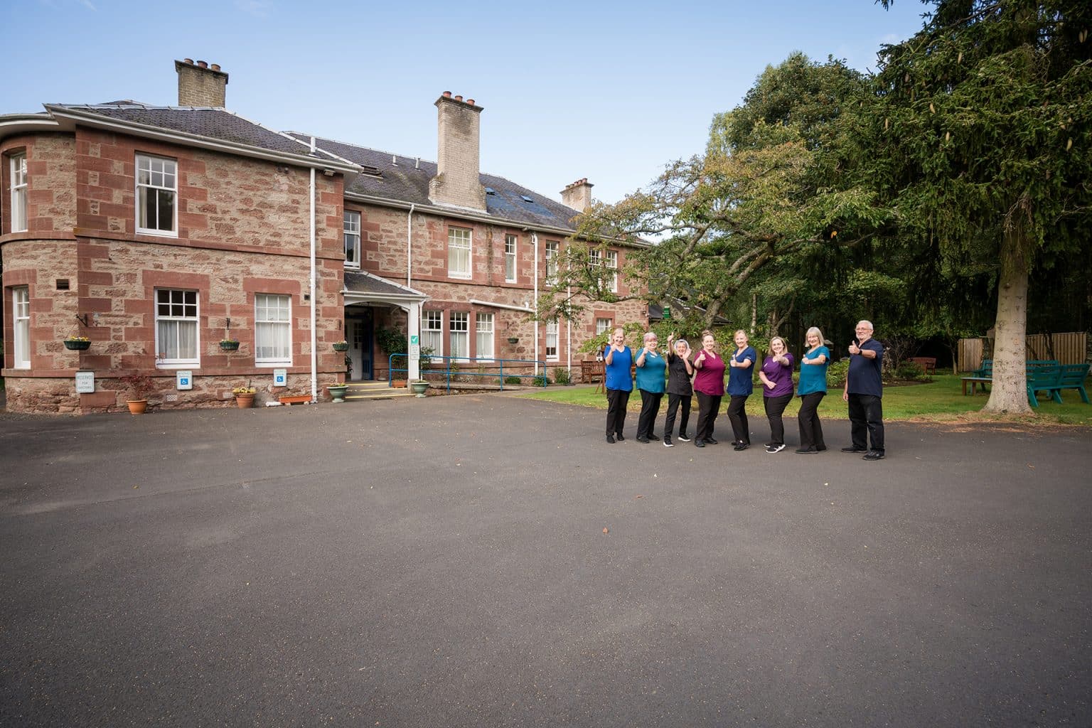 Larchwood Care - Larchwood Care